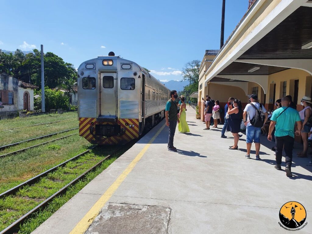 Passeio de trem Morretes a Curitiba - Viajando de Mochila